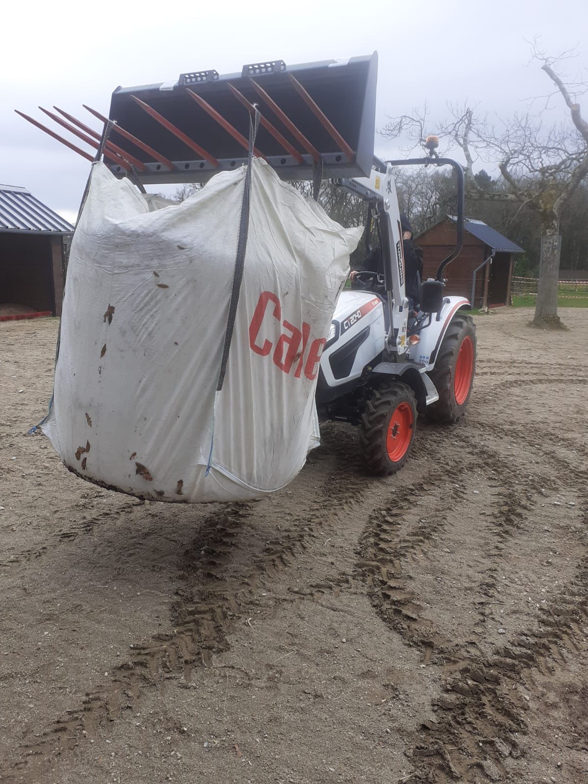 Bobcat CT2040 Compact Tractor, the Essential Farm Tool - Sub-Sahara ...